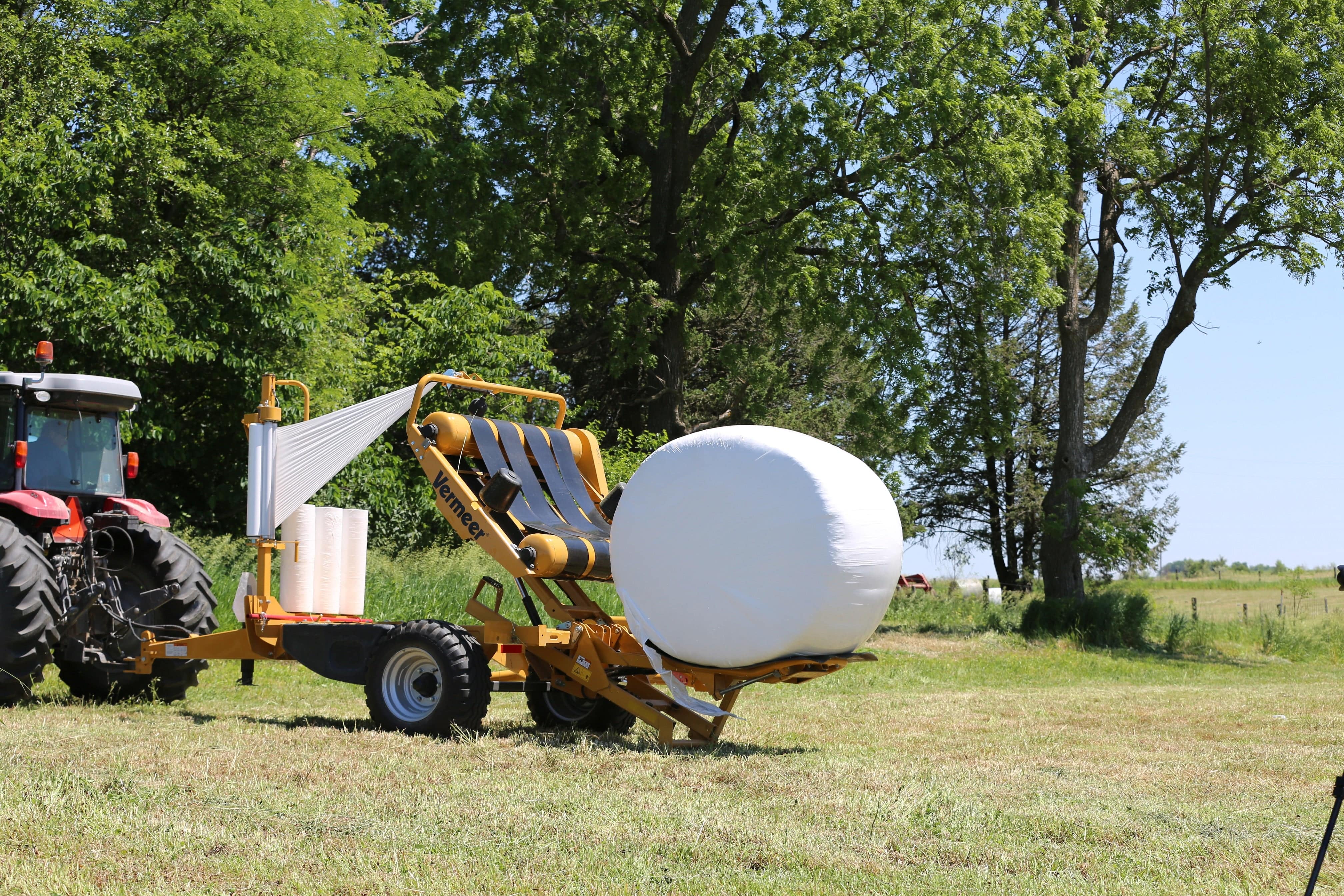 SBW8500 Single Bale Wrapper | Grande Prairie Kubota